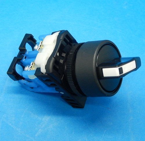 AR22PR-210B セレクタスイッチ 富士電機 未使用品 / FA機器・制御機器の買取、販売はワイデンへ